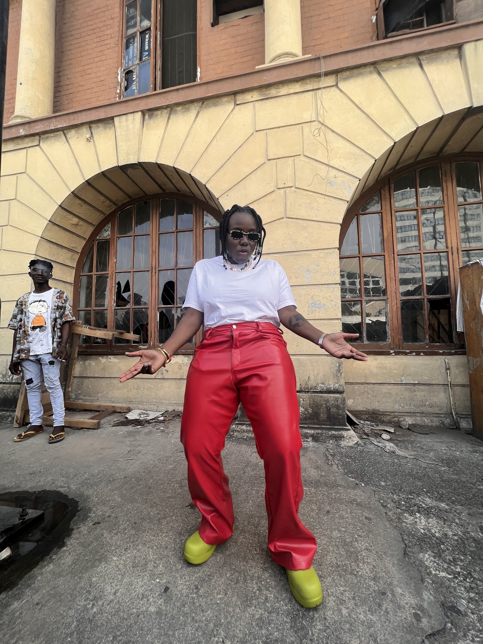 Nigerian singer Teni stun fans in new look - Voice Air Media_The News ...